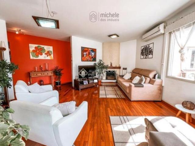 Apartamento com 3 quartos, suíte, vaga de garagem e elevador