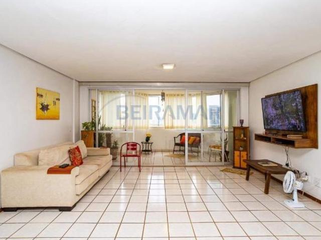 Apartamento com 3 Quartos, Suíte, 2 Vagas de Garagem à Venda no Residencial Ipês Águas Claras
