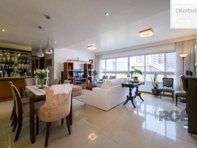 Apartamento com 3 quartos, suite, 3 vagas, condomínio com infra Bairro Tristez