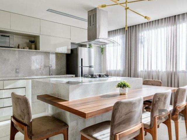 Apartamento com 3 quartos, suíte 67m² no bairro São João, Porto Alegre/RS