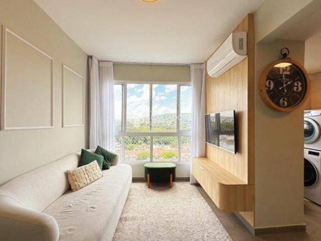 Apartamento com 3 quartos sendo um suíte no bairro Cavalhada