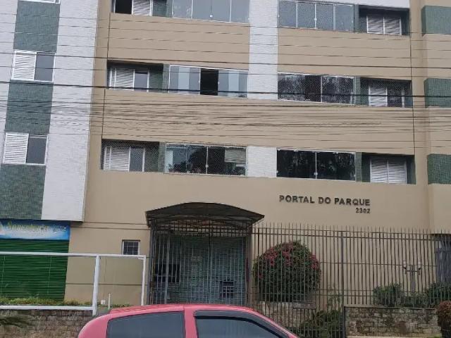 Apartamento com 3 quartos sendo uma suíte, ao lado do Parque Bacacheri