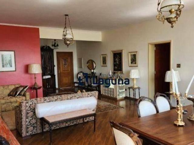 Apartamento com 3 quartos, sendo 01 suíte à venda, 170 m² por R$ 750.000 Centro Santo André/SP