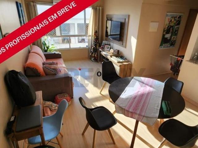 Apartamento com 3 quartos, sendo 1 suíte, churrasqueira, vaga de garagem em prédio com elevador à ve