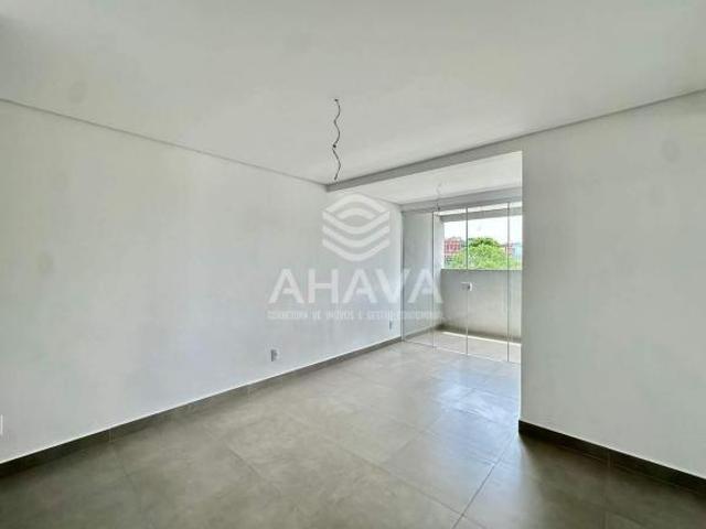 Apartamento com 3 Quartos sendo 1 Suíte à Venda, 84m², 2 Vagas, Bairro São Francisco