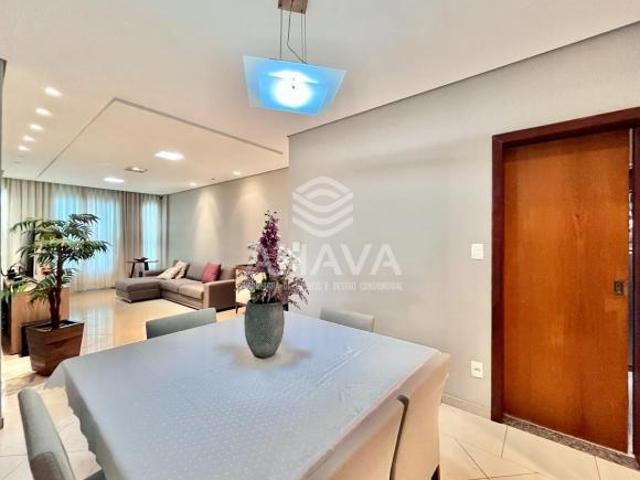Apartamento com 3 Quartos sendo 1 Suíte à Venda, 110m², 2 Vagas, Itapoã, Próximo à Avenida Dom Pedro