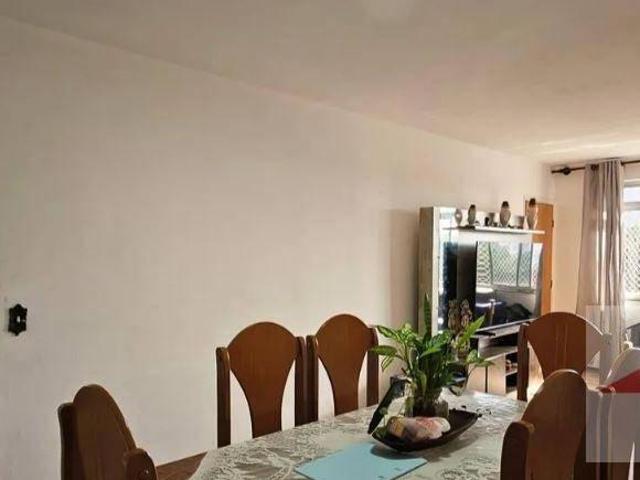 Apartamento com 3 quartos, sendo 1 suíte à venda, 116 m² por R$ 560.000 Cond. Luciane Anhangabaú