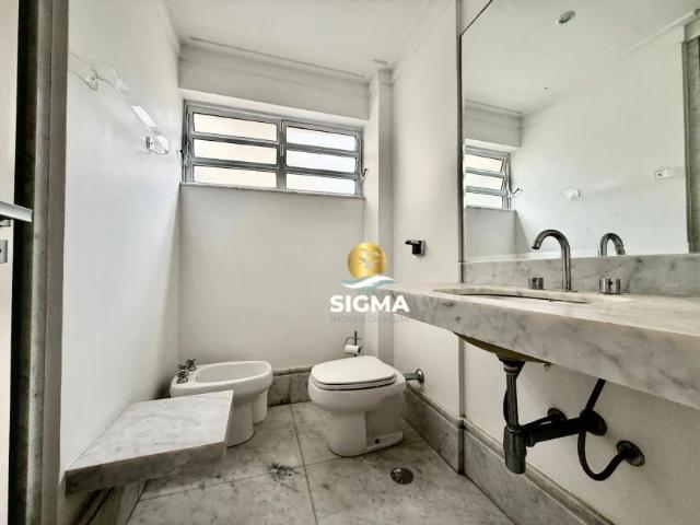 Apartamento com 3 quartos sendo 1 suíte à venda, 120 m² por R$ 690.000 Pitangueiras Guarujá/SP