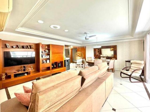 Apartamento com 3 quartos sendo 1 suíte à venda, 185 m² por R$ 950.000 Pitangueiras Guarujá/SP