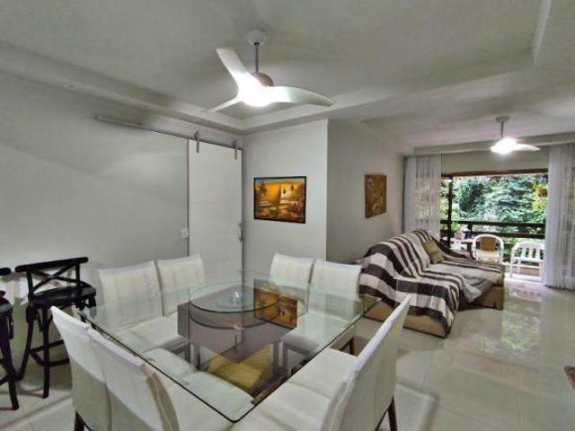 Apartamento com 3 quartos sendo 1 suíte à venda na Praia das Pitangueiras Guarujá/SP