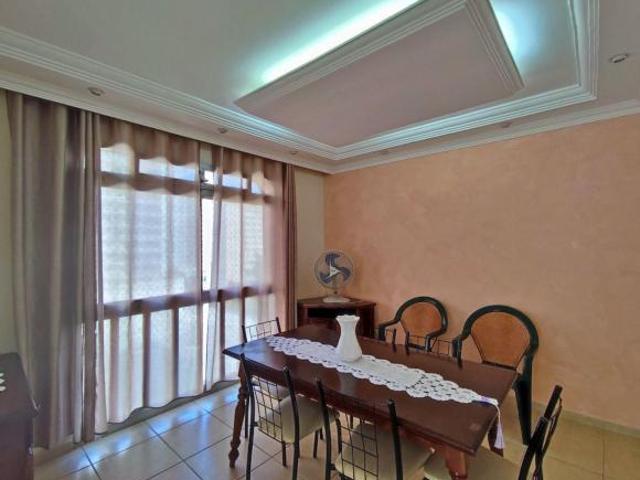 Apartamento com 3 quartos sendo 1 suíte à venda na Praia das Pitangueiras Guarujá/SP