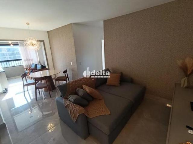 Apartamento com 3 quartos sendo 1 suíte disponível para locação na região Sul de Uberlândia MG