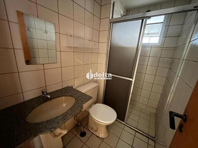 Apartamento Com 3 Quartos Sendo 1 Suíte Disponível Para Locação No Bairro Presidente Roosevelt Em Ub