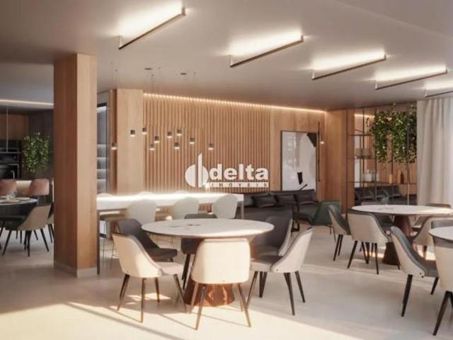 Apartamento com 3 quartos sendo 1 suíte disponível para venda no bairro Saraiva em Uberlândia MG