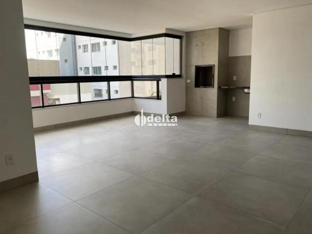Apartamento com 3 quartos sendo 1 suíte disponível para venda no bairro Saraiva em Uberlândia MG