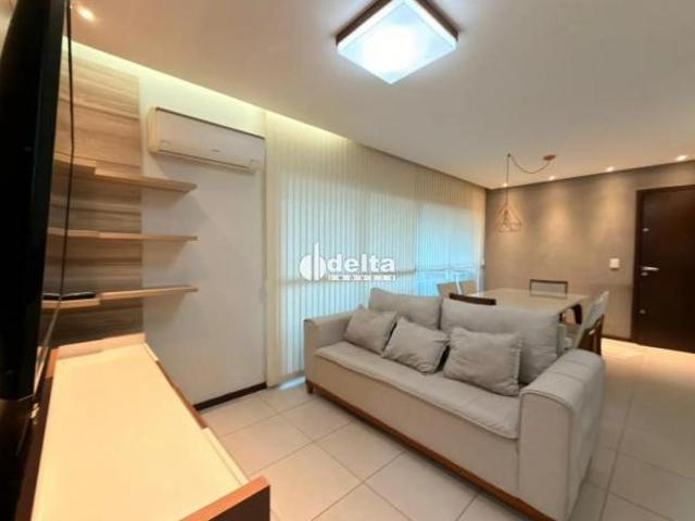 Apartamento com 3 quartos sendo 1 suíte disponível para venda e locação no bairro Santa Mônica em Ub