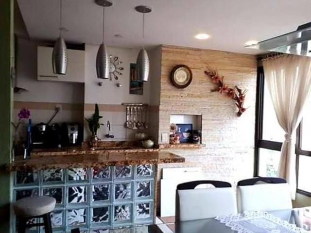 Apartamento com 3 quartos sendo 1 suíte JÁ LOCADO living com sacada e churrasqueira, 02 vagas de g