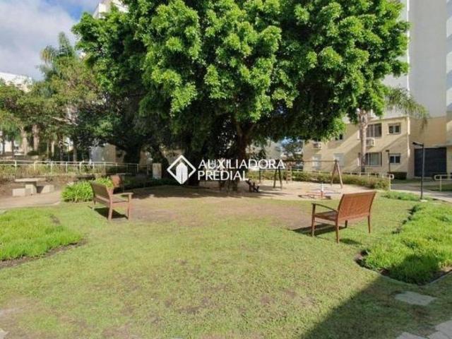 Apartamento com 3 quartos, sendo 1 suíte no bairro cristal