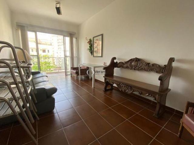 Apartamento com 3 quartos sendo 1 suíte na praia da Enseada Guaruj