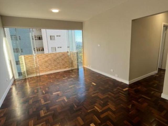 Apartamento com 3 quartos, sendo 1 suíte na Região Central