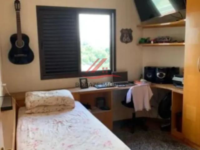 Apartamento com 3 quartos, sendo 1 suíte para venda na Vila Valparaíso em Santo André