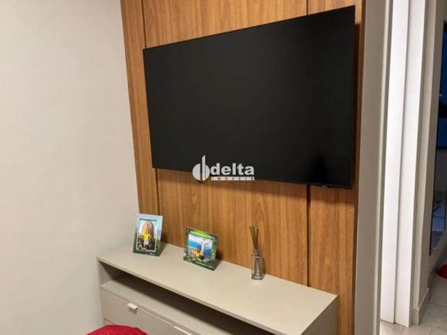Apartamento com 3 quartos sendo 2 suítes disponível para venda no bairro Morada da Colina em Uberlân