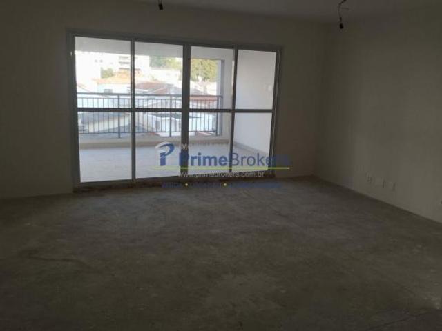 Apartamento com 3 quartos, sendo 3 suítes de 125 m² Saúde