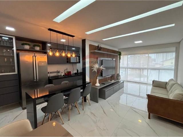 Apartamento com 3 quartos, todo mobiliado para locação no São Mateus em Juiz de Fora, MG