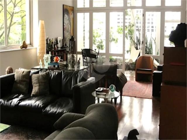 Apartamento com 3 quartos à venda ou para locação em Higienópolis SP