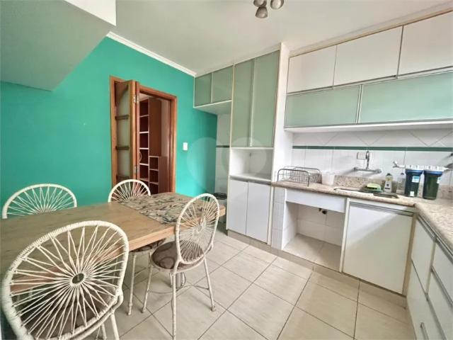 Apartamento à venda com 3 quartos, sendo 1 suíte, no condomínio Cabo Frio, São Paulo SP