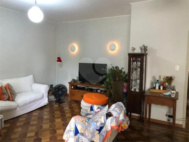 Apartamento com 3 quartos à venda ou para locação em Lapa SP