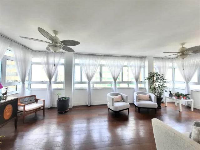Apartamento com 3 quartos à venda em Santa Cecília SP