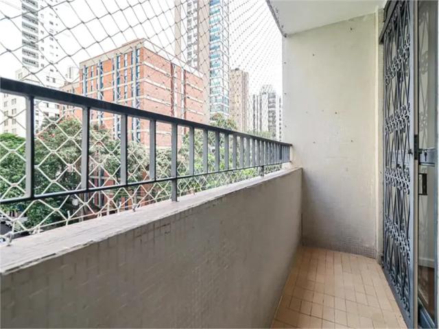 Apartamento com 3 quartos à venda em Vila Uberabinha SP