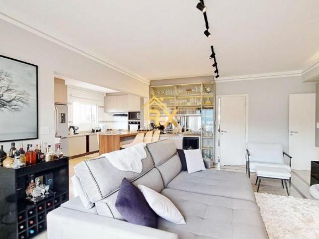 Apartamento com 3 quartos, vista da cidade, no Jardim Bela Vista, a 2 minutos do centro de Poços de
