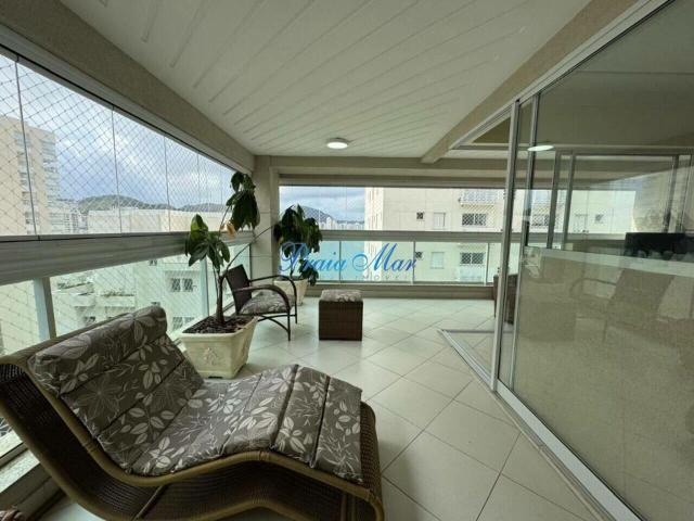 Apartamento com 3 quartos, 147 m²