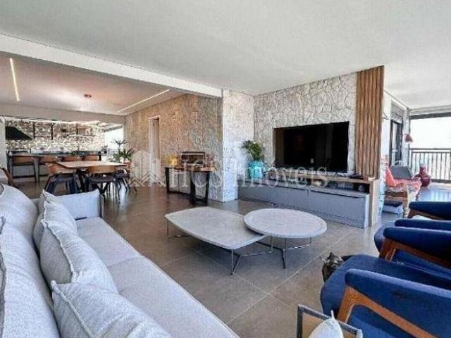 Apartamento com 3 quartos, 153 m², à venda por R$ 3.125.000