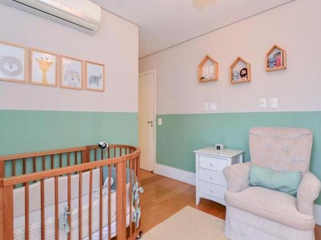 Apartamento com 125 m², no 10 andar, 3 suítes, 2 vagas determinadas, Quadra de Tênis e Beach Arena