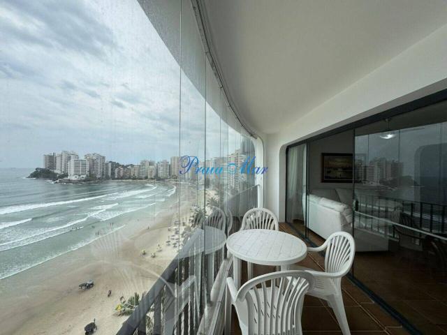 Apartamento com 3 quartos, 160 m²