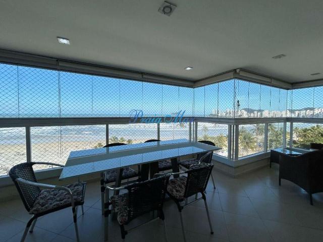 Apartamento com 3 quartos, 172 m²