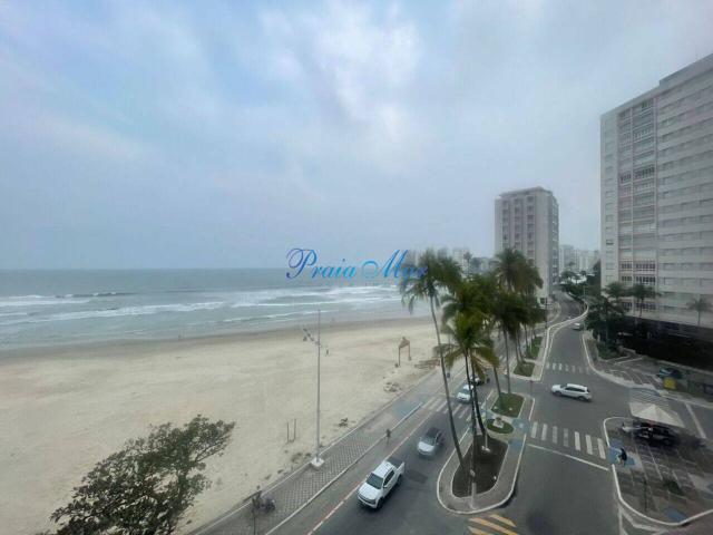 Apartamento com 3 quartos, 180 m²