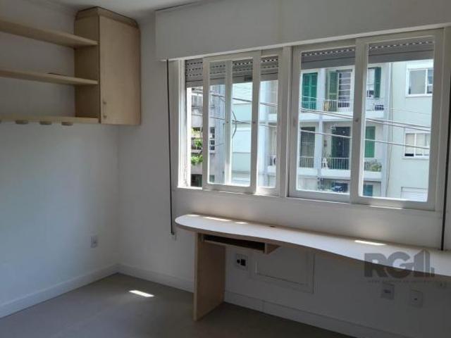 Apartamento com 3 quartos 100,73m² no bairro Moinhos de Vento, Porto Alegre/RS