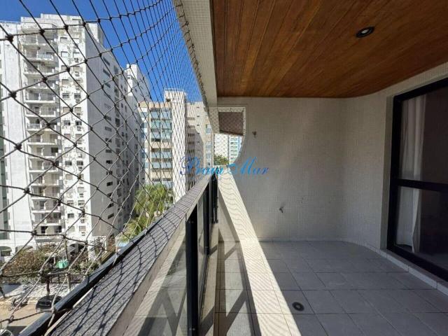 Apartamento com 3 quartos, 100 m²