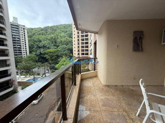 Apartamento com 3 quartos, 113 m²