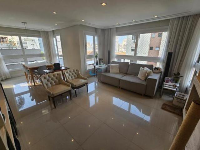 Apartamento com 3 quartos, 113m², à venda em Porto Alegre, Bela Vista