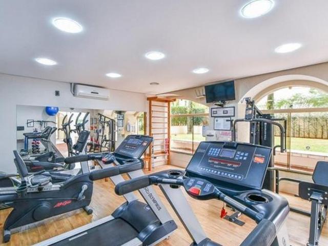 Casa de condomínio à venda com 230m², 4 quartos e 4 vagas