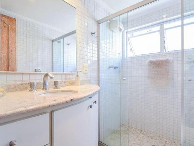 Apartamento com 3 quartos, 116m², à venda em São Paulo, Moema