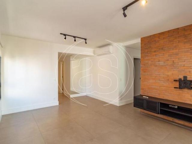 Apartamento com 3 quartos, 120 m² à venda em Campo Belo