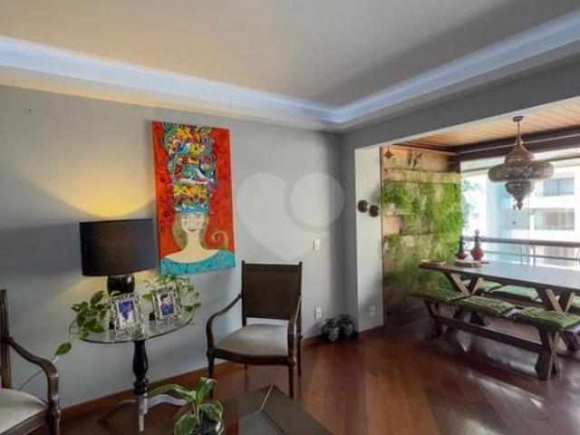 Apartamento com 3 Quartos, 120 m² à Venda no Brooklin Paulista