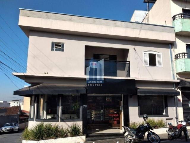 Apartamento com 3 quartos, 120 m²