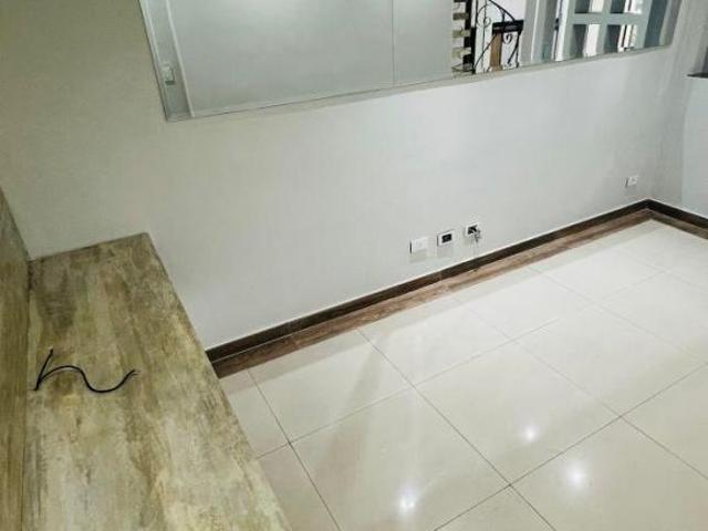 Apartamento com 3 Quartos, 125 m² à Venda em Parque Continental II Condomínio Belvedere